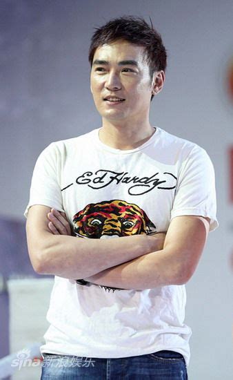 图文：时尚运动嘉年华 焦恩俊影音娱乐新浪网