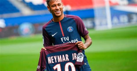 Psg Des Informations Sur La Blessure De Neymar