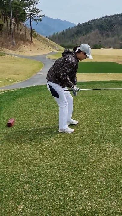 클럽디속리산동코스6번홀파5 왼쪽 언덕을 넘겨버리는 파워드라이버 페이드샷 30초루틴역시 전인지프로직계언니비거리레슨여자드라이버여성드라이버여성골프레슨여성티샷여성