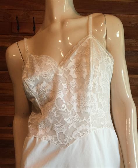 Vintage Lingerie 1960s VANITY FAIR Ivory Size 36 Full Slip Etsy