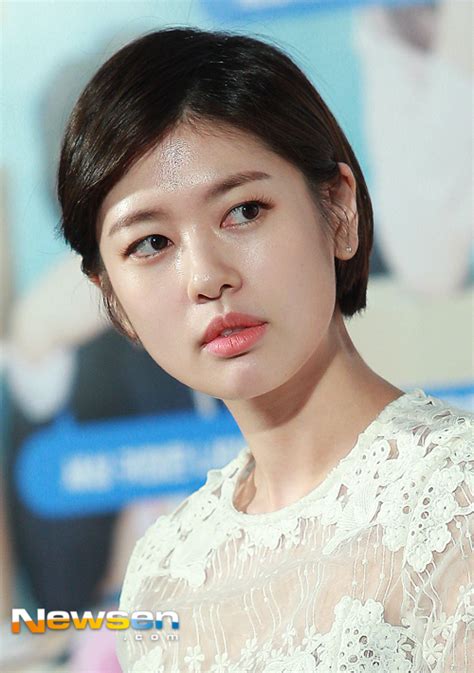 포토엔 정소민 ‘질문에 집중하는 모습도 예뻐~ 손에 잡히는 뉴스 눈에 보이는 뉴스 뉴스엔