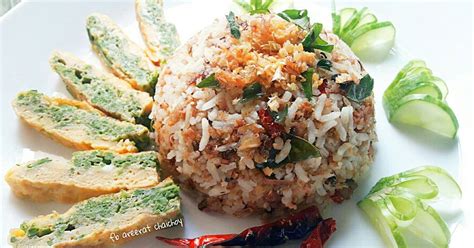 สูตร ข้าวผัดปลาร้าทรงเครื่องสมุนไพร โดย Areerat Chaichoy Cookpad