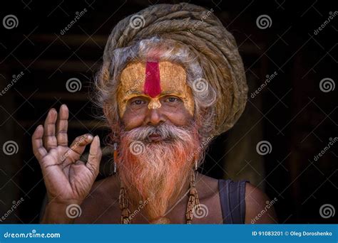 Shaiva Sadhu， Pashupatinath寺庙的，加德满都圣洁者画象 尼泊尔 编辑类照片 图片 包括有 聚会所 种族