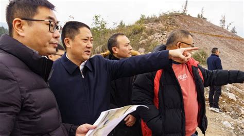 以实干实绩喜迎新春佳节邓福阳董事长一行检查调研在建项目