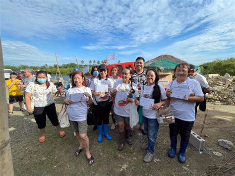Mangrove Tree Planting Activity University Of San Agustin