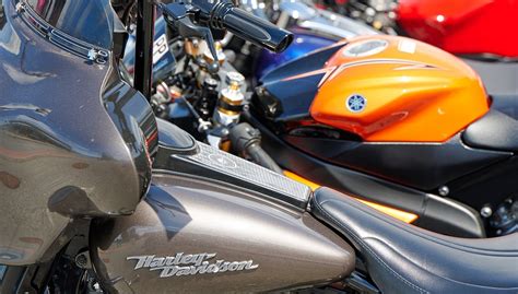 CT Digest 2023 Royal Enfield Super Meteor 650 First Ride Review Rev
