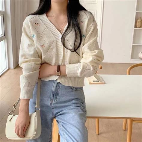 Jual YOYOOFFICIAL Korean V Neck Button Down Knit Cardigan Korea Cardigan Rajut Shopee Indonesia