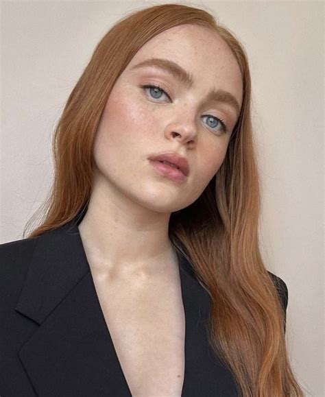 Sadiesink18