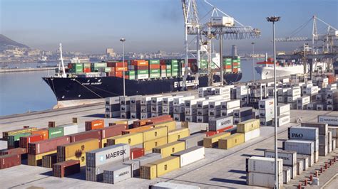 how do you load a container we explain the basics of vanning and