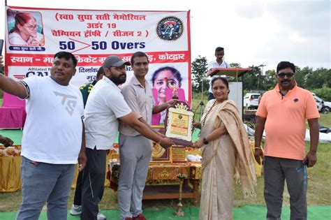 विधानसभा अध्यक्ष ऋतु खंडूडी भूषण ने किया राज्य स्तरीय क्रिकेट