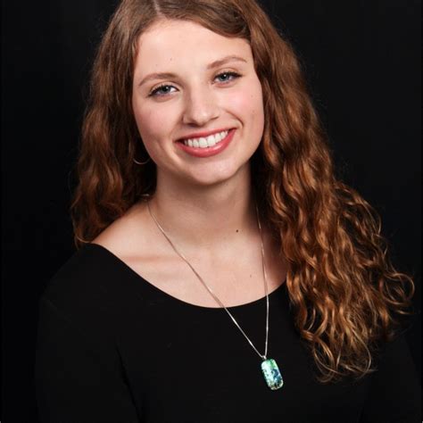 Emma Olson Customer Service Representative United Airlines Linkedin