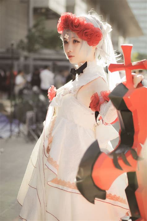 月下初拥 德丽莎cos 崩坏3 小米游戏中心