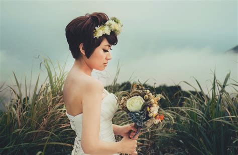 Wallpaper 2048x1342 Px Asian Flowers Model Women 2048x1342