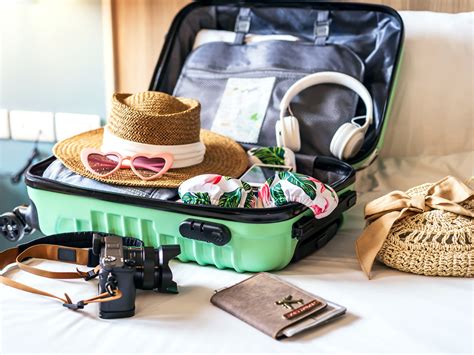 8 Things You Should Always Pack In Your Carry On — Daily Passport
