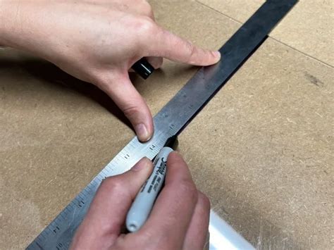 How To Cut Acrylic Plexiglass Sheets 2 Ways Hgtv