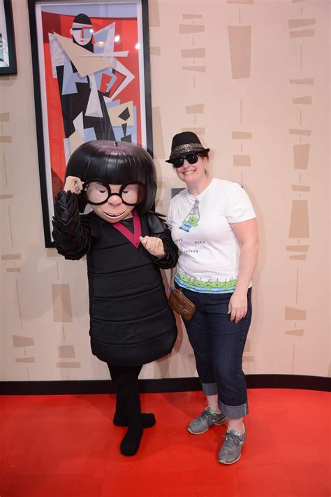 Disney At Heart Meeting Edna Mode