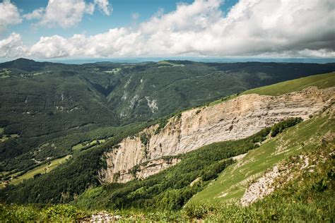 Préparer la Grande Traversée du Jura à pied en 16 jours Hellolaroux