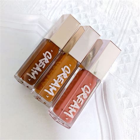 The New Version Does Not Flash Fenty Beauty Lip Gloss Fenty Glow