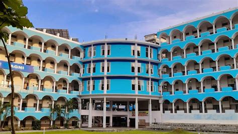 Happy Days In Clg😌and We Will Really Miss My Friends Viit Vignan Mba Vizag Comedy Co Youtube