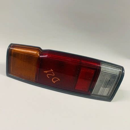 Tail Lamp Nissan Frontier D Rh Original Malibu Marketing Ltd