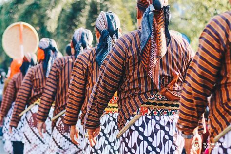 Best Places To Learn Javanese Language For Foreigners In Yogyakarta