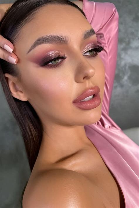 Pretty Pink Valentines Day Makeup Looks The Catalog By Celine