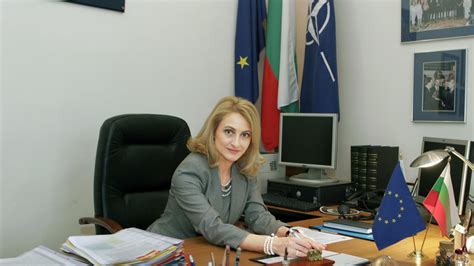 ДКСИ Повече контрол при класифицираната информация Новини бг