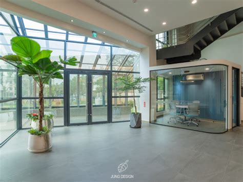 台灣耐落螺絲工業 股 公司 巨葉國際室內裝修股份有限公司