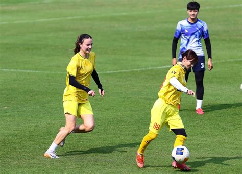 Ngắm Bóng Hồng Ngoại Của Clb Nữ Tp Hcm Chuẩn Bị Cho Cúp C1 Châu Á