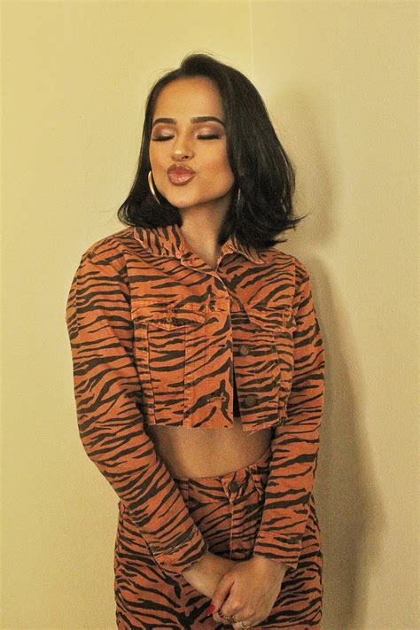 Entrevista A Becky G La Cantante De Moda Que Está Incursionando En La