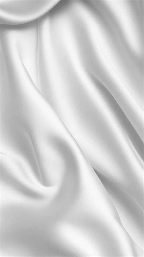 Pin By Irisha Paskar On Фони In 2025 Simple Iphone Wallpaper Iphone