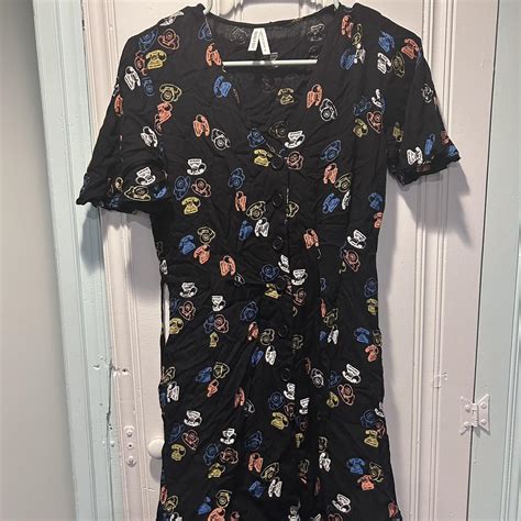 Telephone Button With A Strings To Tie Back The Waist Depop