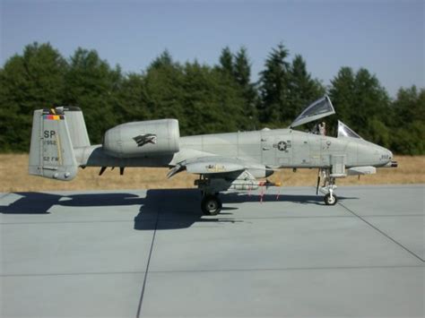 A-10A Thunderbolt II, Trumpeter 1:32 von Christian Gerard