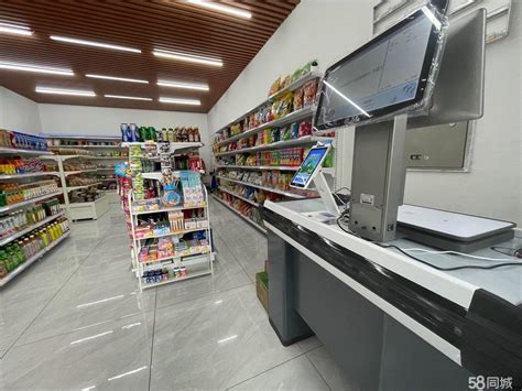 【4图】（价格面议）零食店低价整体转让，接手即可营业济南历城唐冶商铺租售生意转让转让 济南58同城