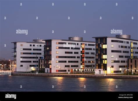 Uel Docklands Campus Map