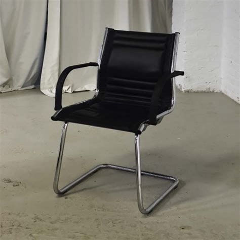 What Is The Difference Between Data And Information Maocular Tech Expert