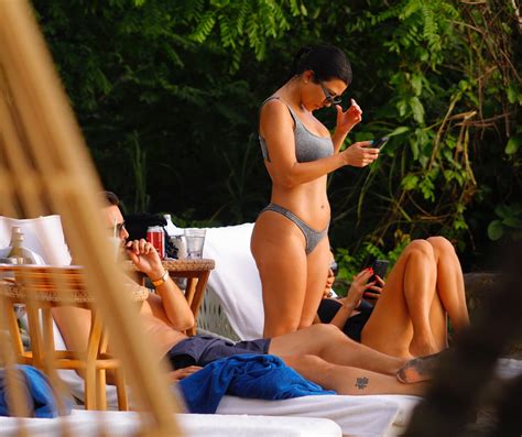 Kourtney Kardashian Sexy In Costa Rica 27 Photos The Fappening