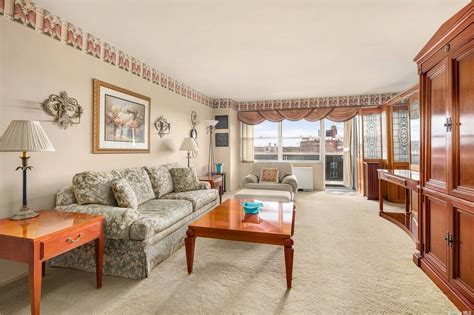 111 20 73 Ave Unit 8e Forest Hills Ny 11375 Redfin