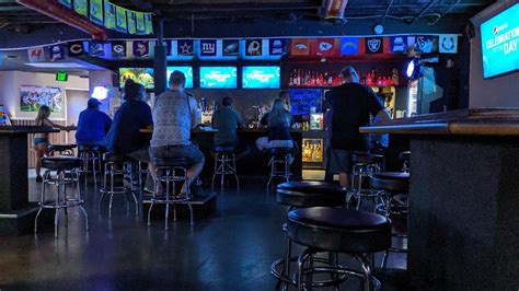 Beach Girls Bar Reviews Photos And Phone Number Updated July 2026
