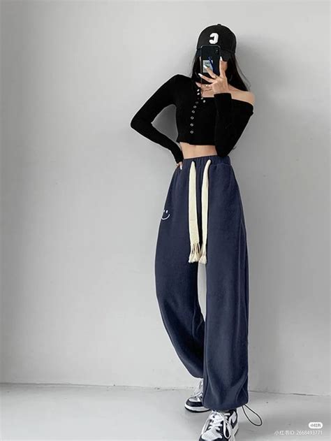 Pin By Noodlesrule On K Fashion Insp Aesthetic Outfit Ideas Dance Outfits Fashion
