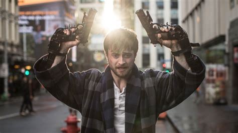 Daniel Radcliffe Moet Vrezen Voor Zijn Leven In Guns Akimbo