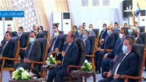 الرئيس السيسي للمواطنين إحنا بنبذل أقصى جهد ومفيش حاجة هنخبيها