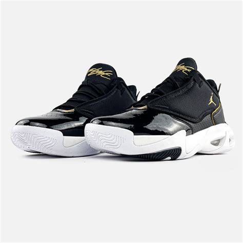 Nike Air Jordan Max Aura 4 Black White – cro.ua