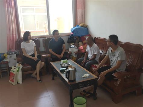 理学院开展情系困难生家访送温暖活动 青岛理工大学宣传部
