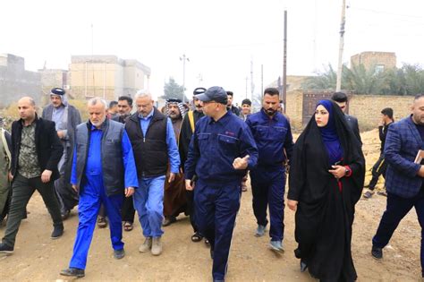 الجهد الخدمي والهندسي الحكومي يواصل العمل في منطقة عبادة في ميسان