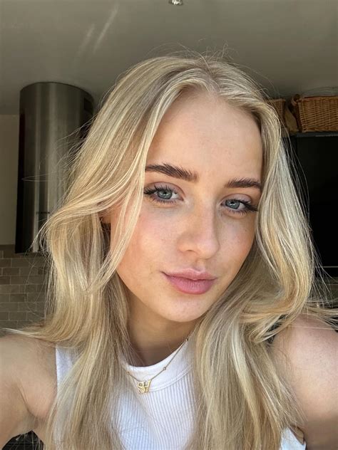 Thursday Sunshine I Just Know Todays Going To Be A Good Day ☀️🕶️ Im