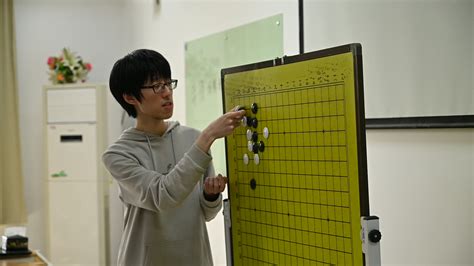 弈悟比赛竞技能，围棋教育展前途