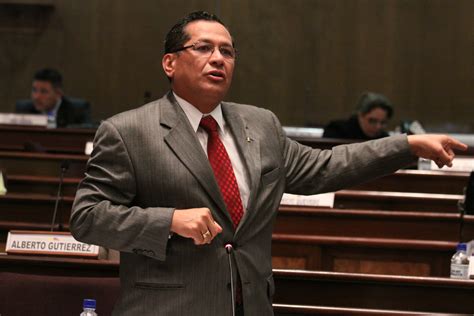 Dos Vocales Del Consejo De La Judicatura Enfrentan Pedido De Juicio