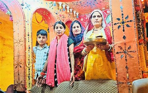In Pali Former Soldier Subesingh Gave A New Message To The Society By