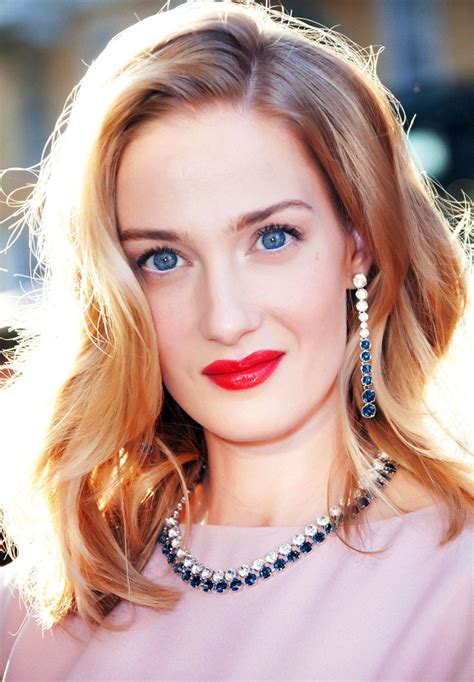 Classify Italian Model Eva Riccobono